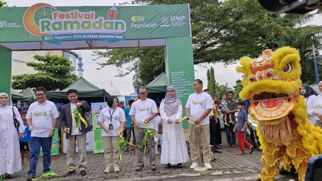 Hadirkan Barongsai dan Pentas Musik, Pasar Ramadan UMP Semakin Ramai ...